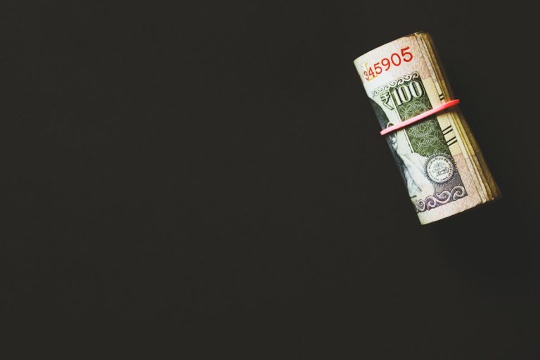 How Much Does a $500,000 Annuity Pay? (2026)